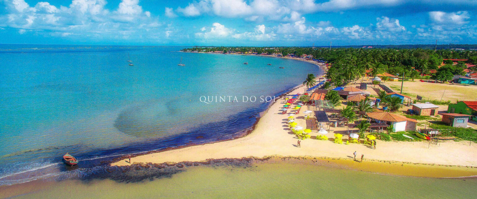 » Praia de Coroa Vermelha: Um paraíso histórico na Bahia
